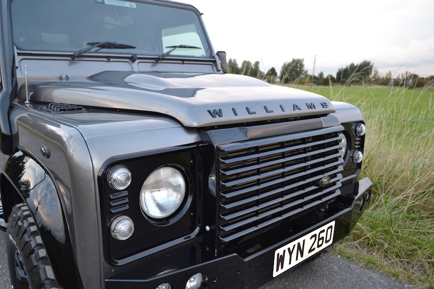 Land Rover Defender 90 Puma WILLIAMS EDITION - Williams Classics