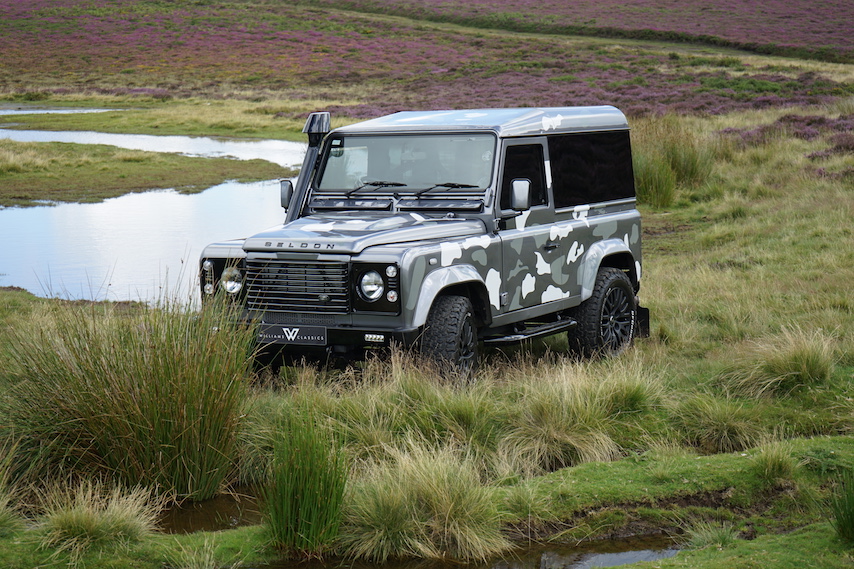 Land Rover Defender 90 Td5 Camo Edition (E2 OKO) - Williams Classics