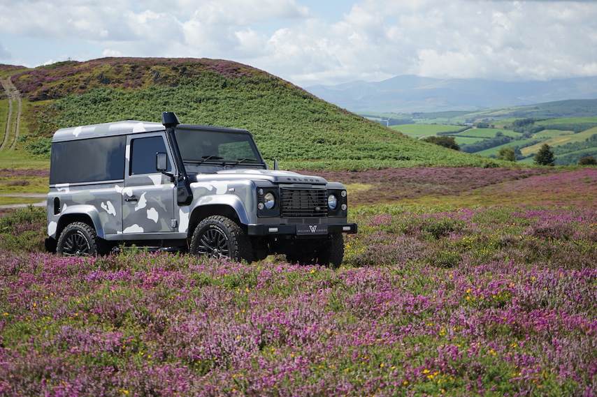 Land Rover Defender 90 Td5 Camo Edition (E2 OKO) - Williams Classics