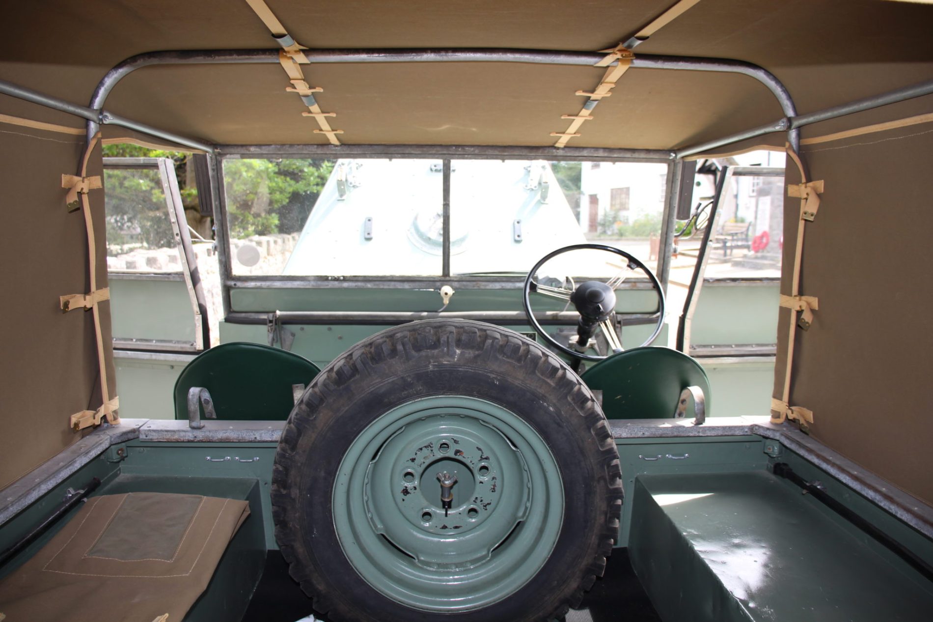Land Rover Series 1 80" 1948 MY Lights Behind the Grille Silver Chassis ...