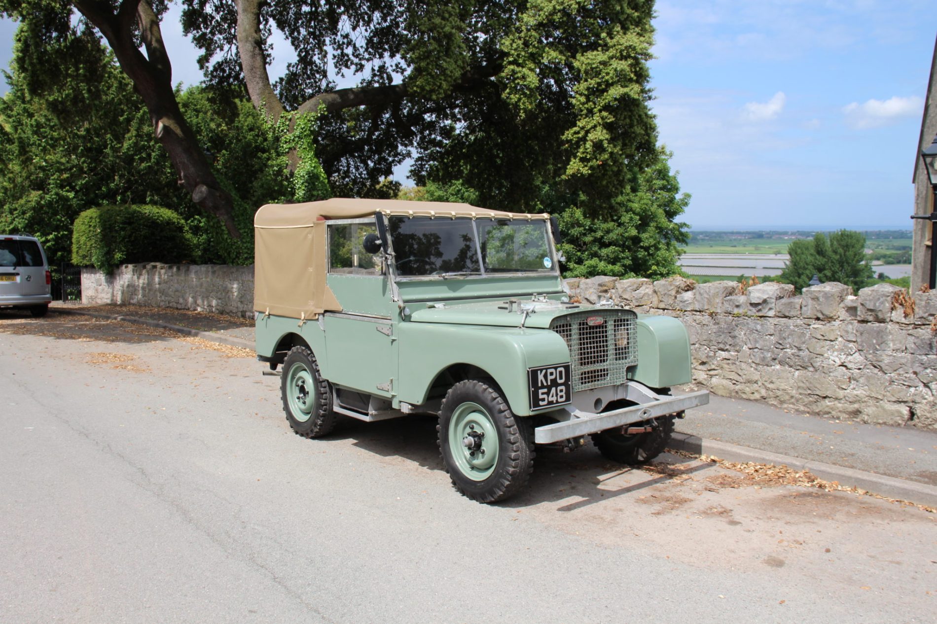 Land Rover Series 1 80" 1948 MY Lights Behind the Grille Silver Chassis ...