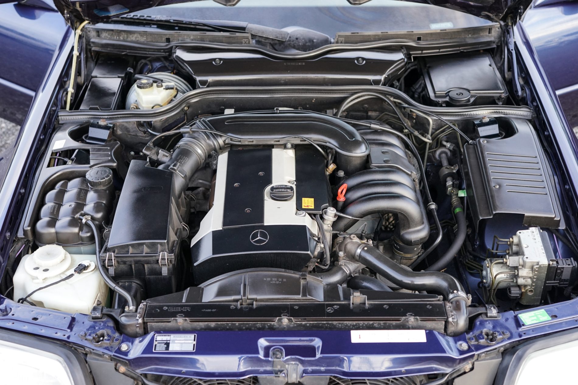 Mercedes-Benz SL 320 R129 Auto Blue Low Mileage Immaculate Condition ...