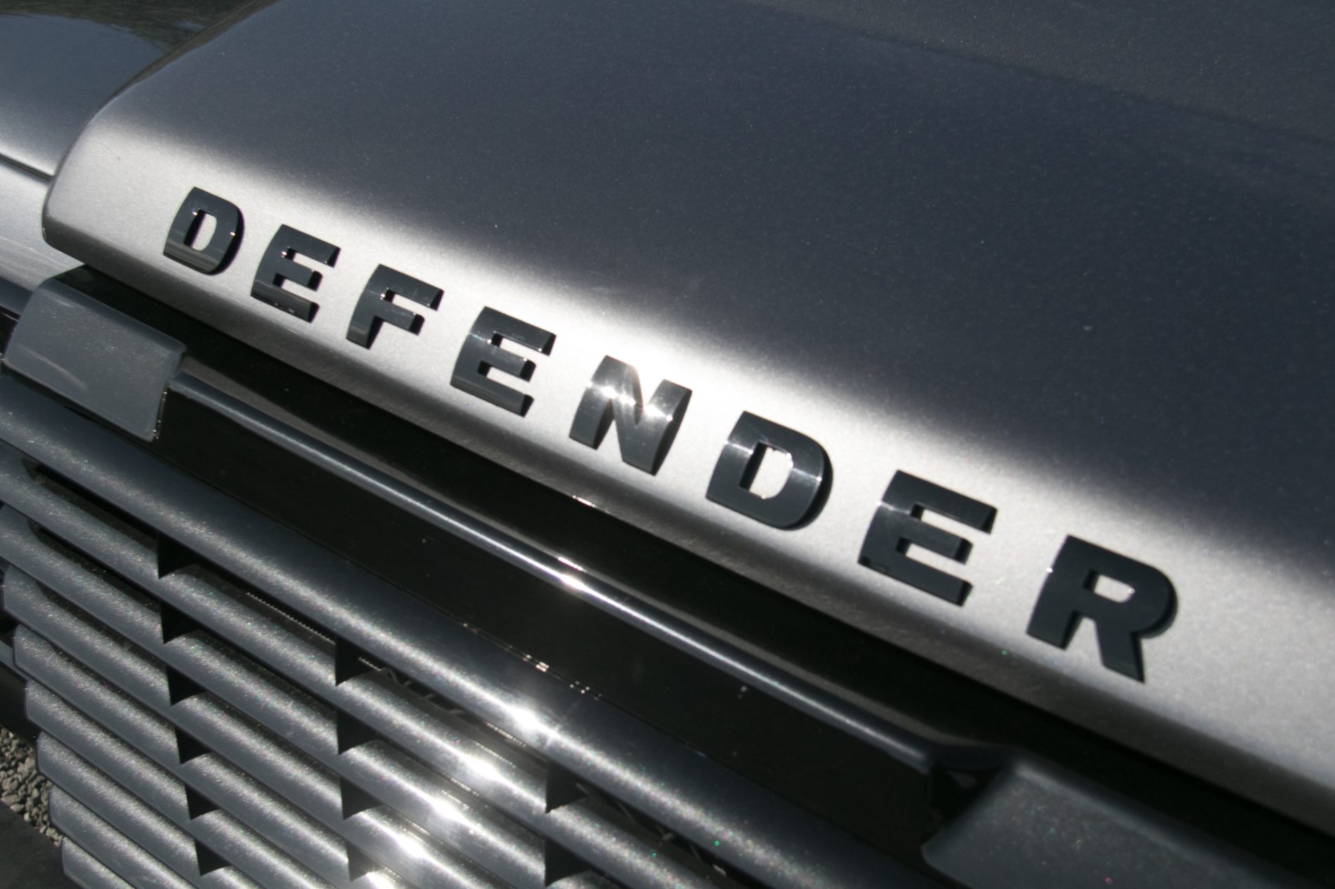 Land Rover Defender 90 TDCI XS Station Wagon 1 Owner 20,000 Miles ...