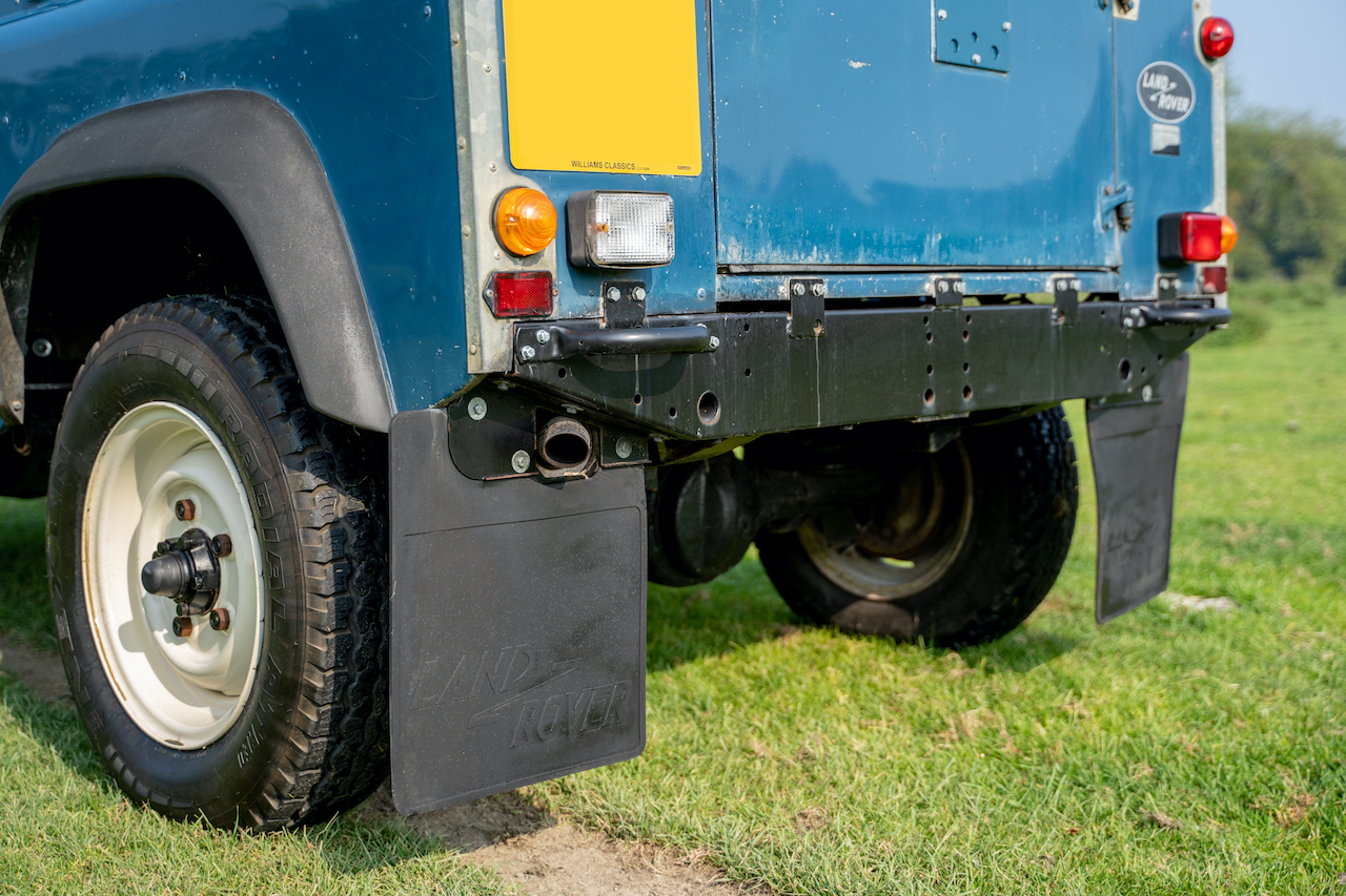 Land Rover 90 1986 Defender Hardtop Original Condition - Williams Classics