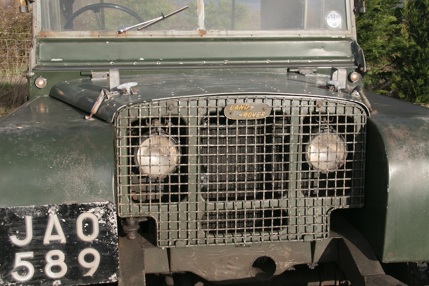 Land Rover Series 1 80" Lights Behind the Grille (JAO 589) - Williams ...