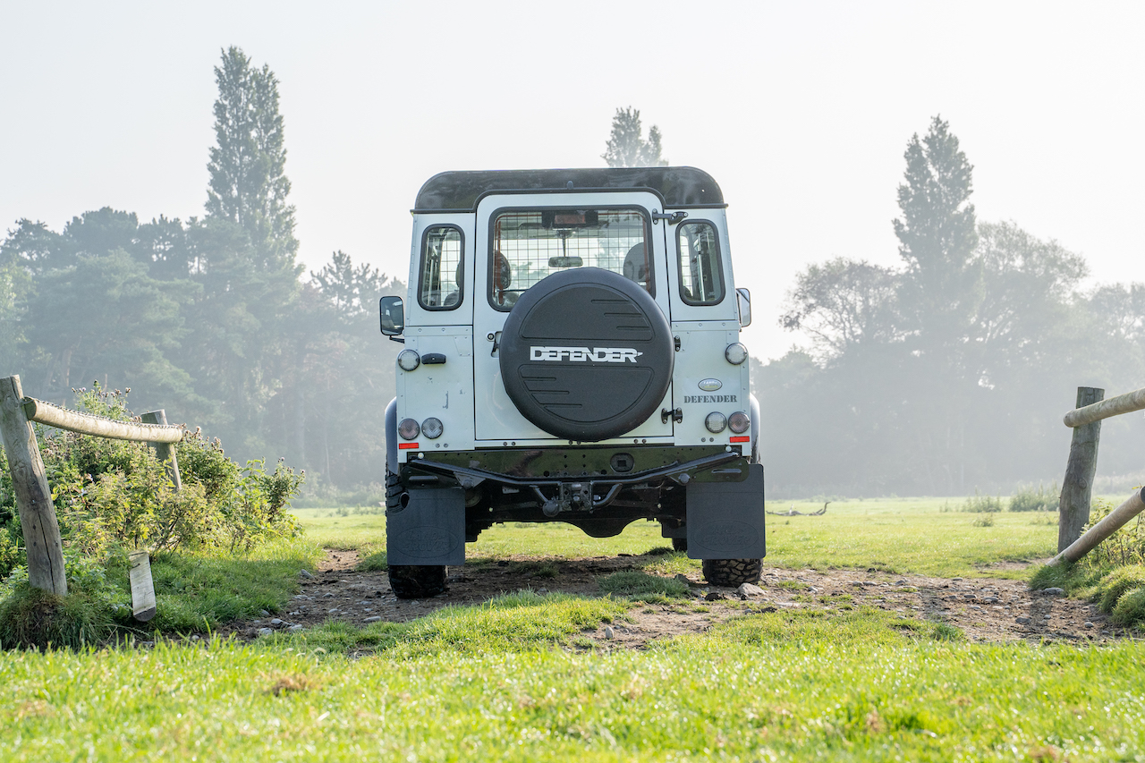 Land Rover Defender 90 X Tech Edition - Williams Classics