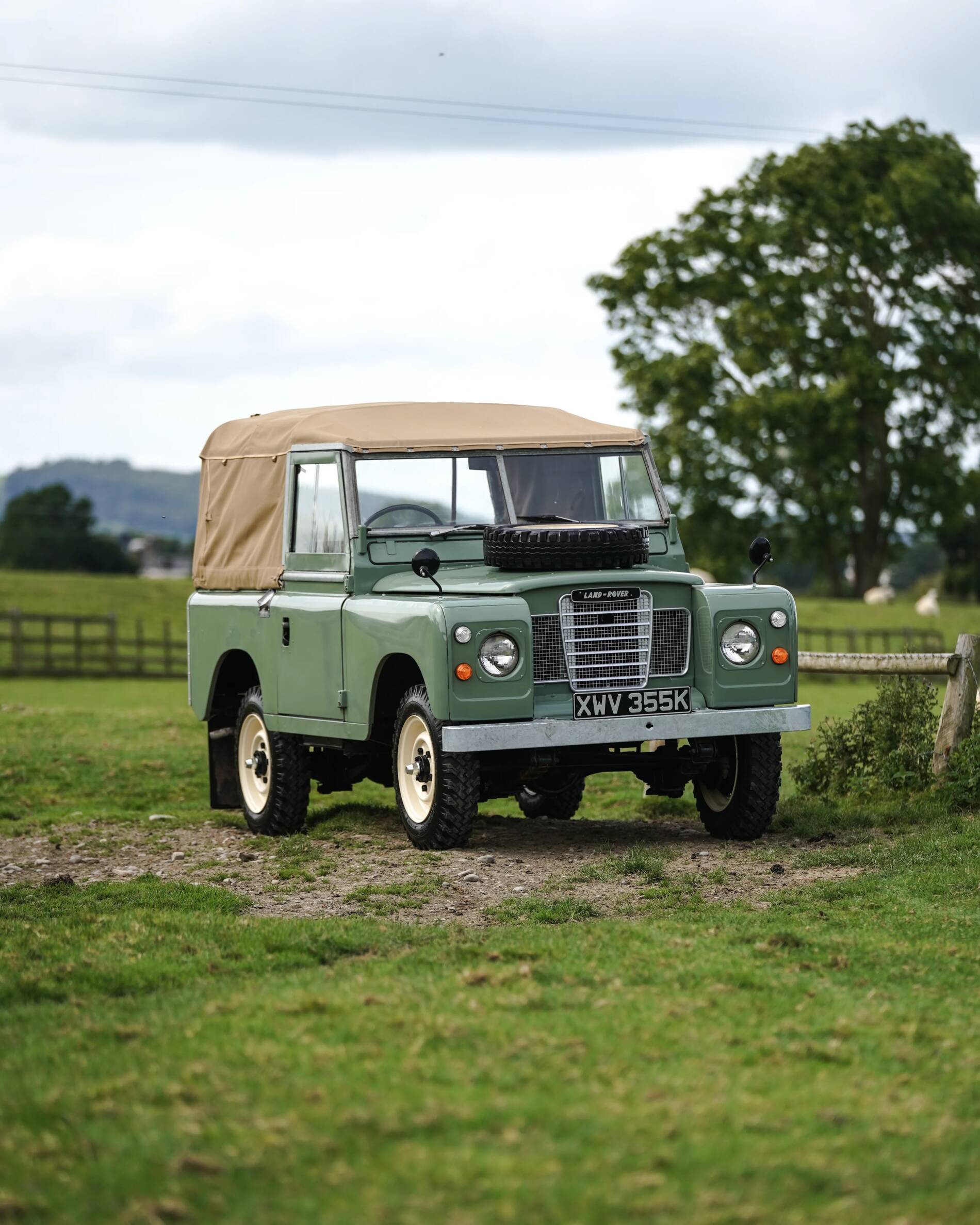 Land Rover Series 3 88" Soft Top Pastel Green Restoration 1972 (XWV355K ...
