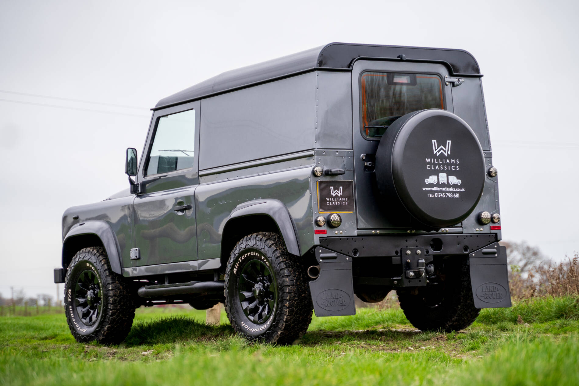 Land Rover Defender 90 Hard Top TDCi 2.2 2015 Only 1 Owner (CX15 UKR ...