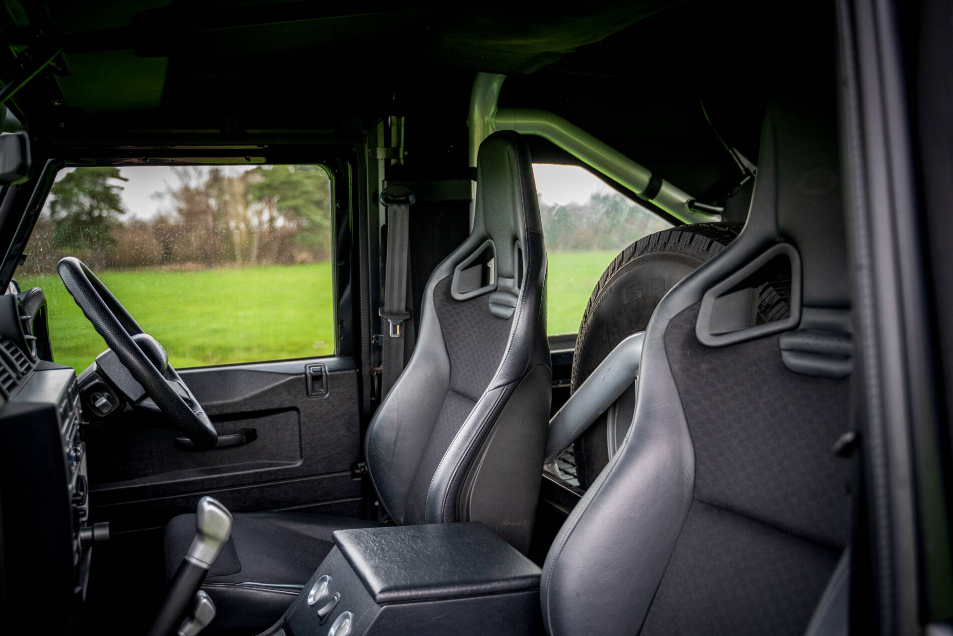 Land Rover Defender 90 SVX Soft Top TDCi 60th Anniversary Limited ...