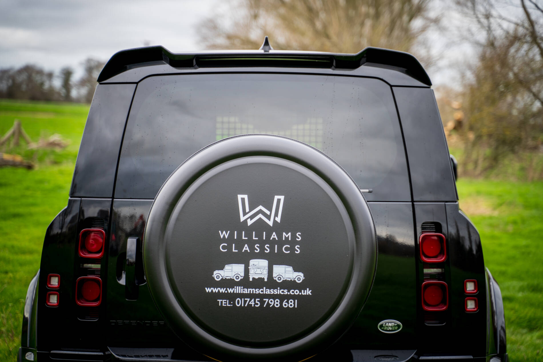 Land Rover Defender 90 D200 3.0 Hard Top Commercial Williams Edition ...