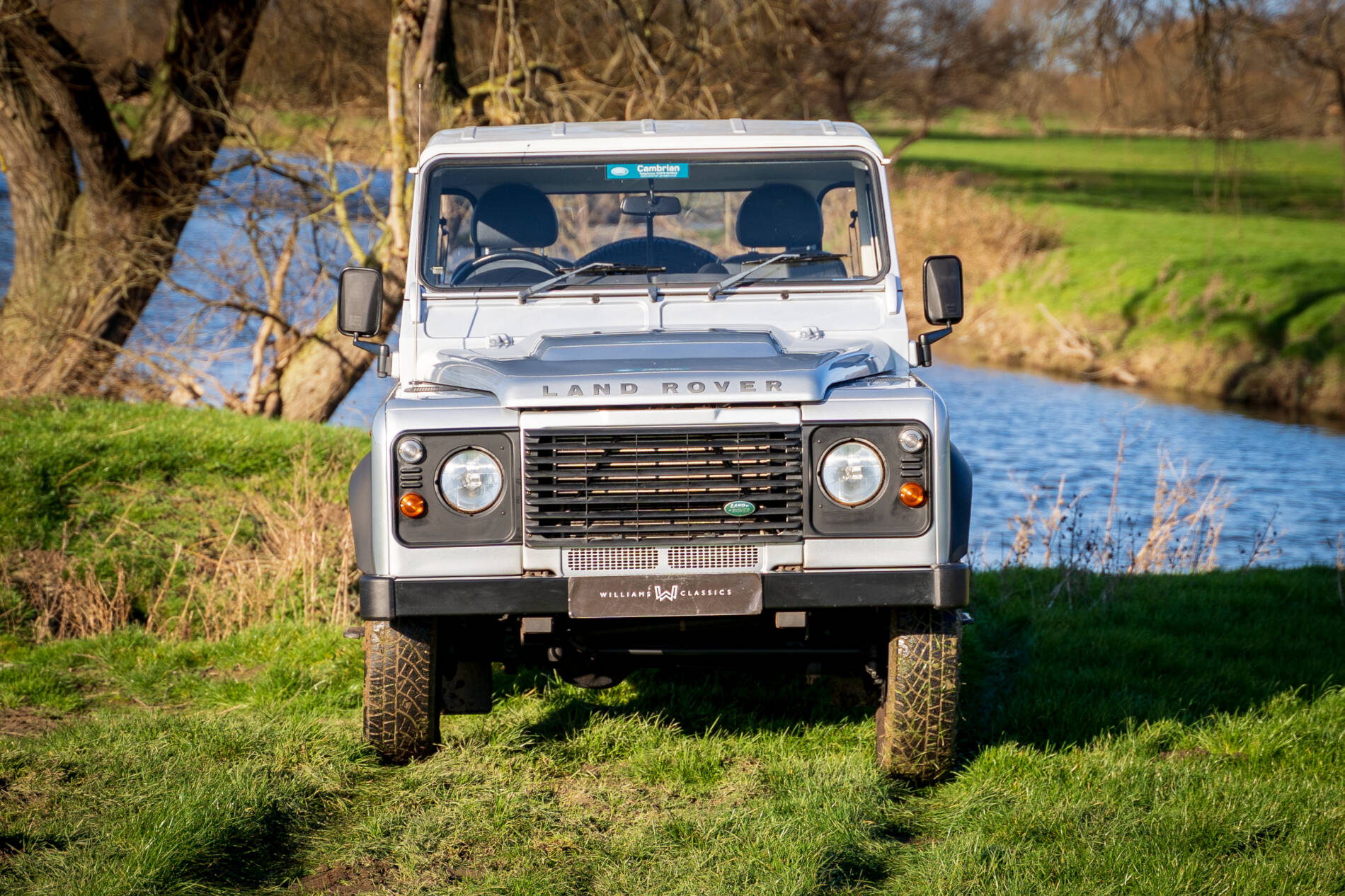 Land Rover Defender 90 Pick Up 1 Owner & 29,000 Miles (CP61 RXZ ...