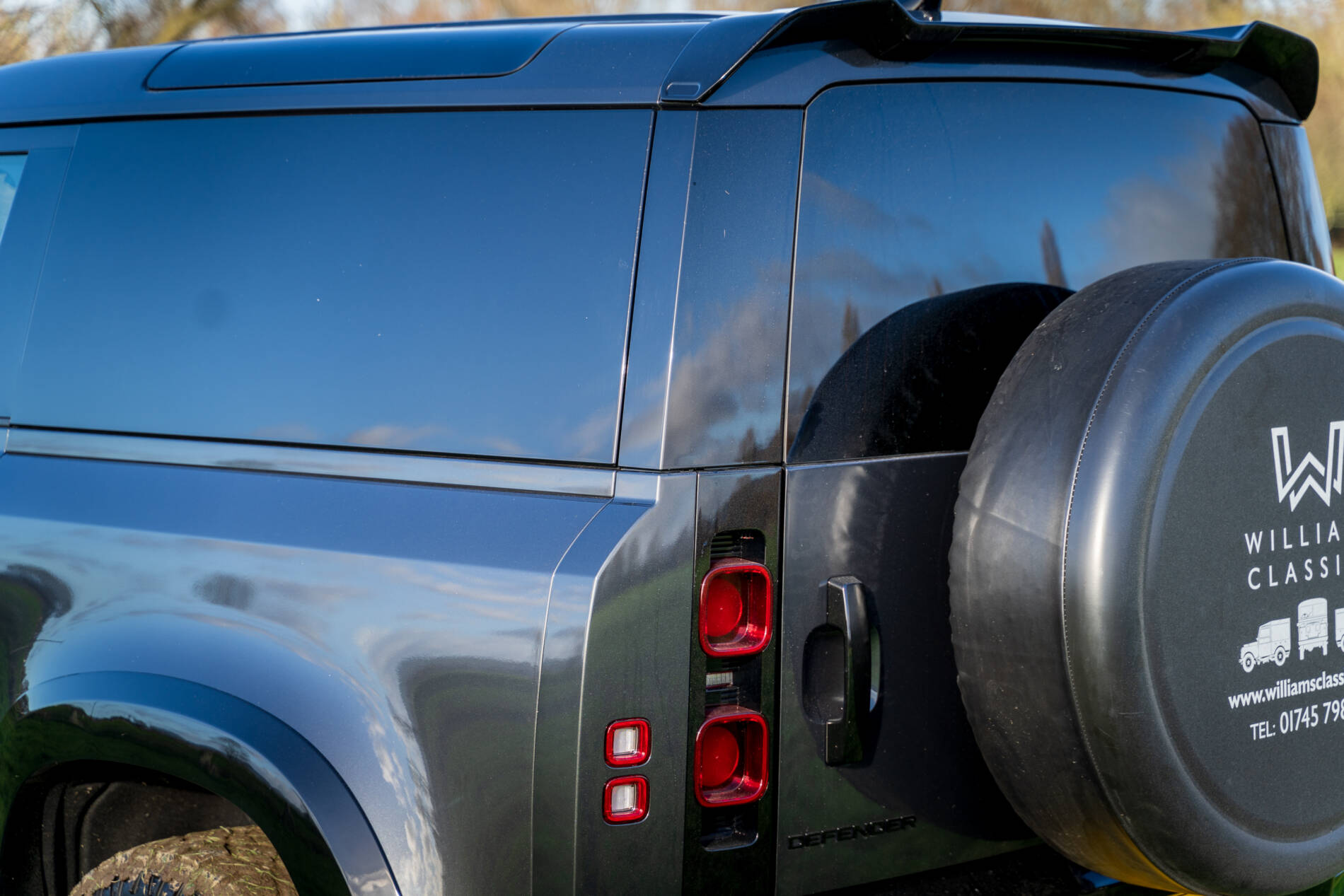 Land Rover Defender 90 3.0 D200 Hard Top Auto Commercial (SY21 XDD ...