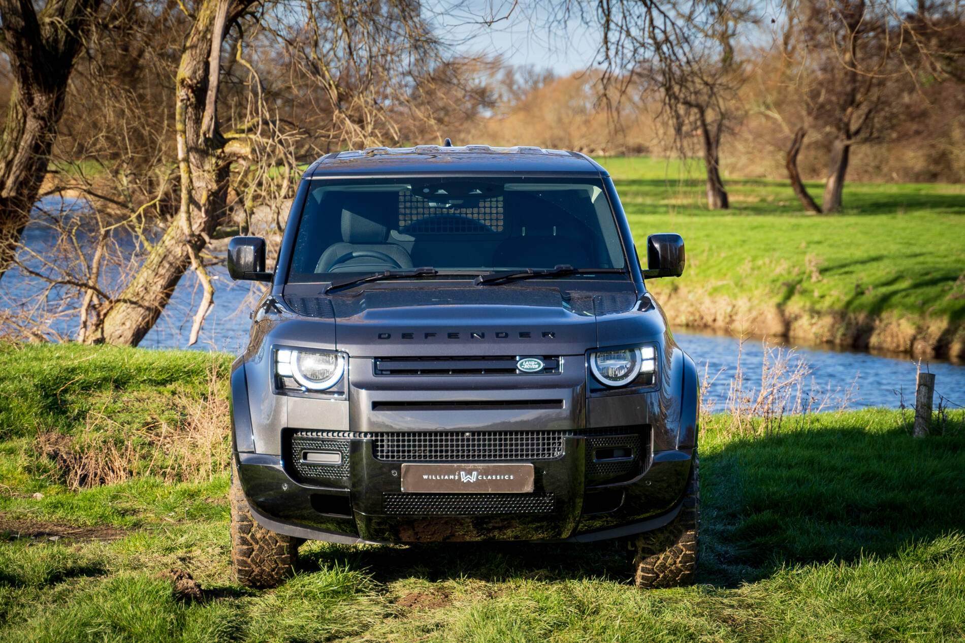 Land Rover Defender 90 3.0 D200 Hard Top Auto Commercial (SY21 XDD ...