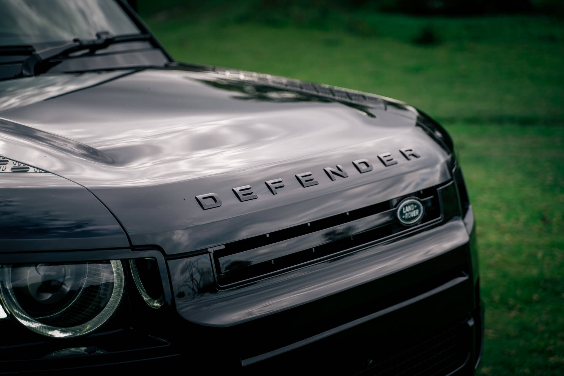 Land Rover Defender 110 5.0 V8 P525 Auto (DU71 FYL) - Williams Classics