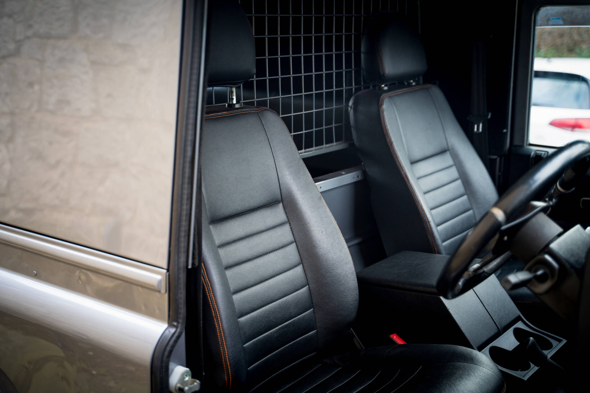 Land Rover Defender 90 2.2 Tdci Hard Top Orkney Grey Air Con (DG12 OME ...