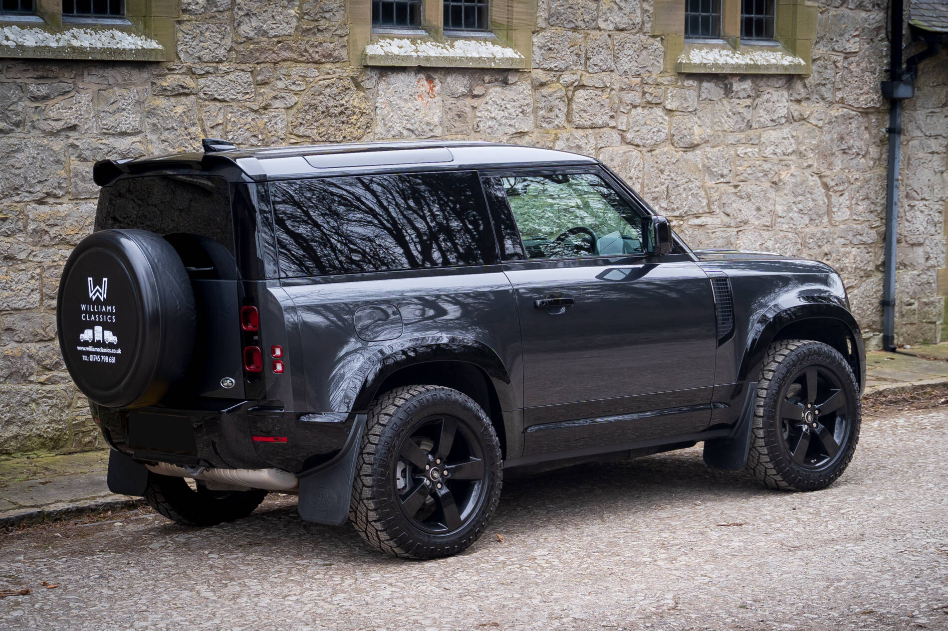 Land Rover Defender 90 3.0 D200 Hard Top Auto Commercial (NSU 166 ...