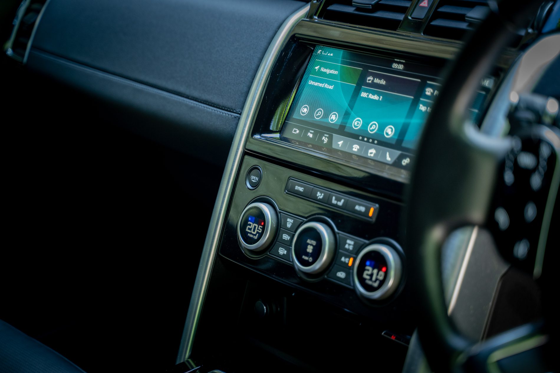 Land Rover Discovery 5 Commercial 3.0 SD V6 HSE Auto 4WD Euro 6 (G3 GOE ...
