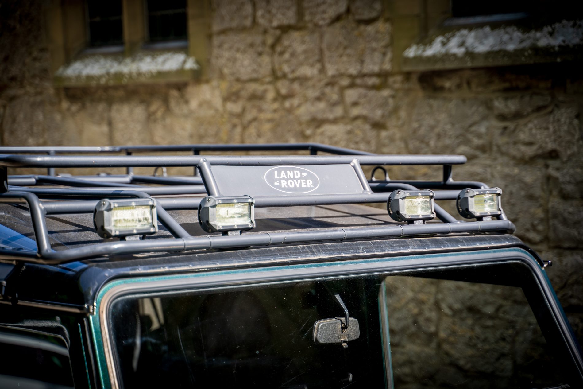 Land Rover Defender 90 300 Tdi Galvanised Chassis Automatic (M90 CGJ ...
