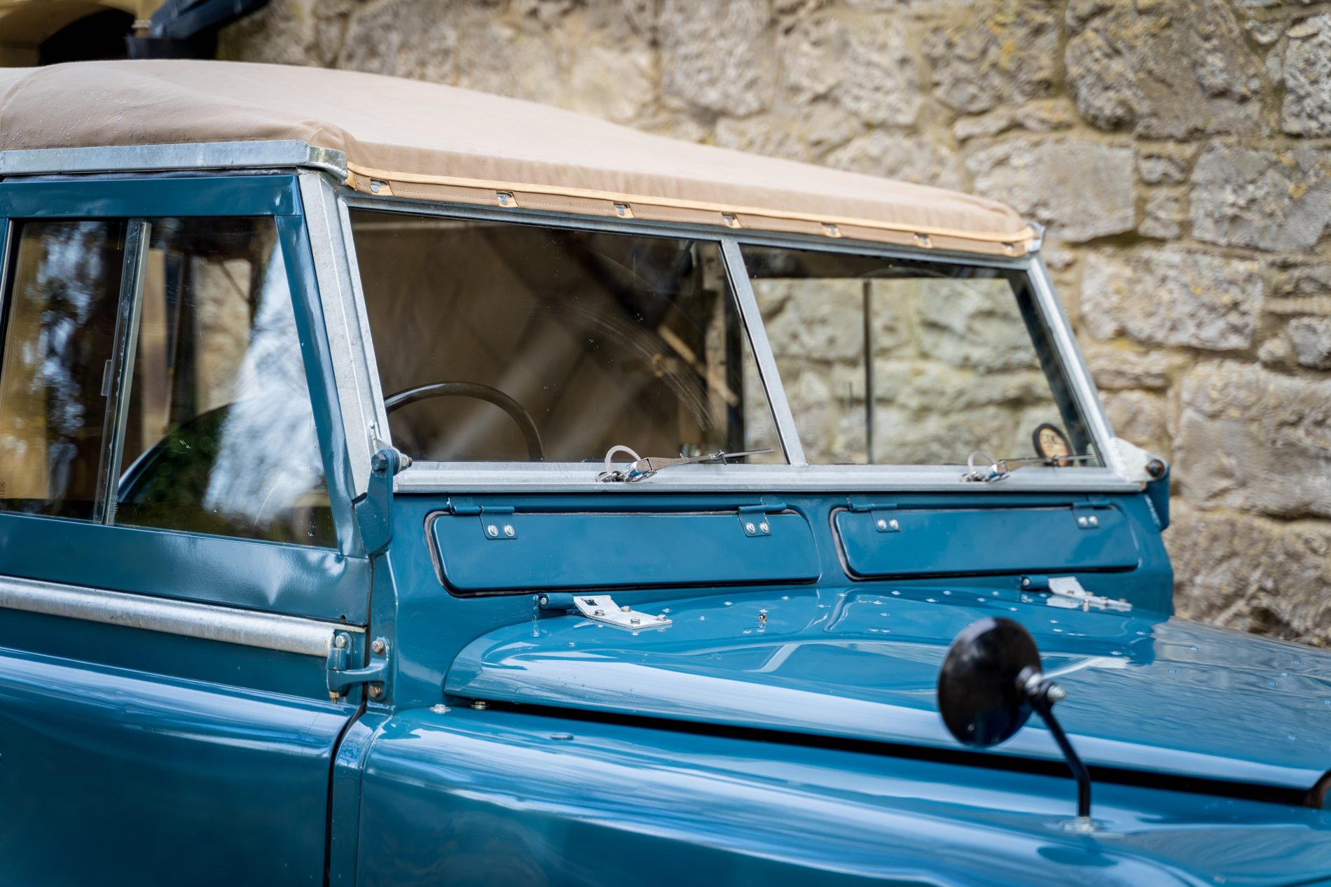 Land Rover Series 2 88" Soft Top 1960 Galvanised Chassis Restoration ...