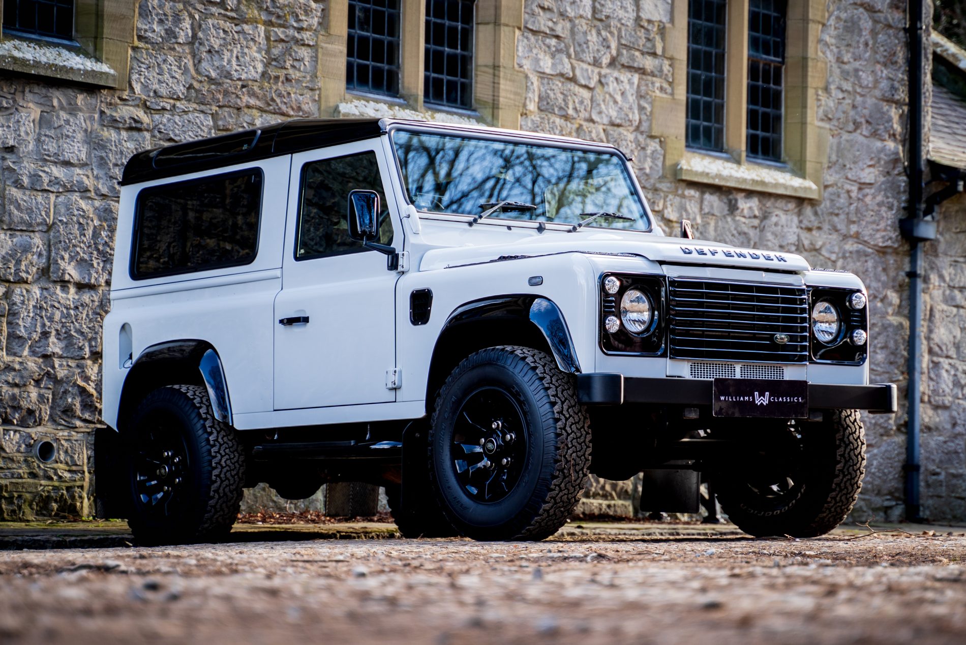Land Rover Defender 90 2.2 TDCi Hard Top 1 Owner & Only 28,000 Miles ...