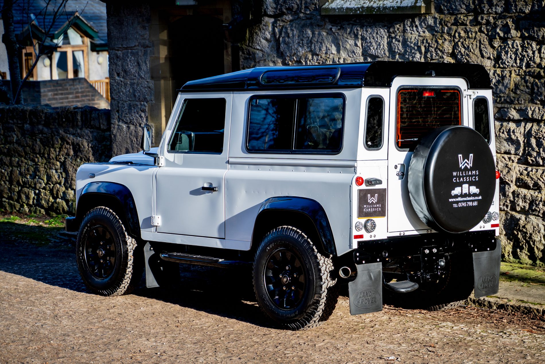 Land Rover Defender 90 2.2 TDCi Hard Top 1 Owner & Only 28,000 Miles ...