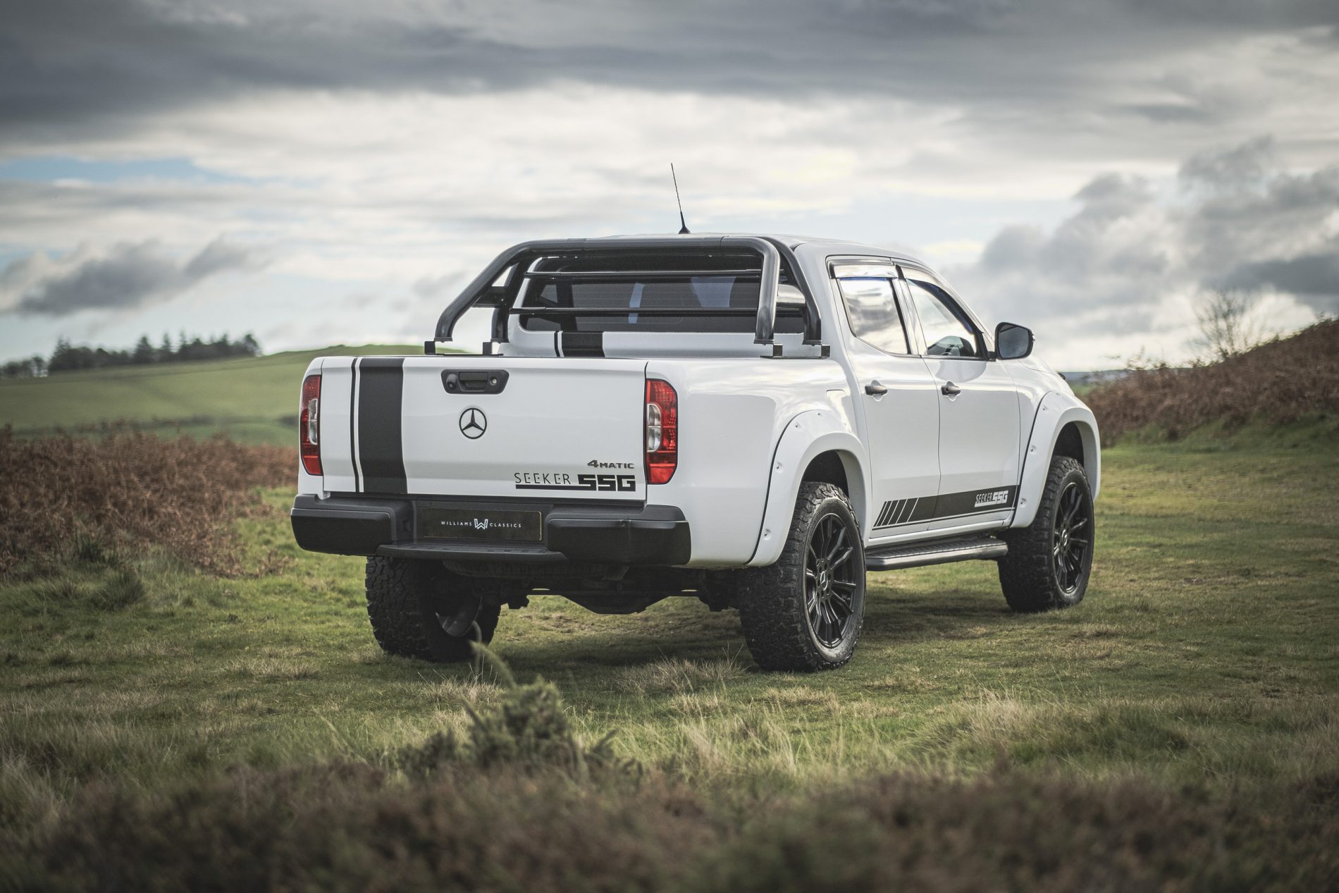 Mercedes-Benz X Class 2.3 CDI Pure Auto 4MATIC Euro 6 4dr - Williams ...