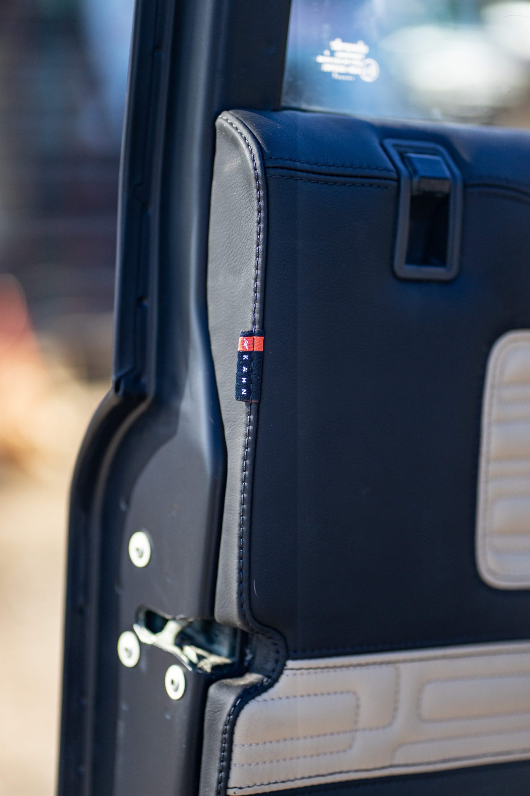 Land Rover Defender One Off 6x6 Defender Khan & Williams Classics ...