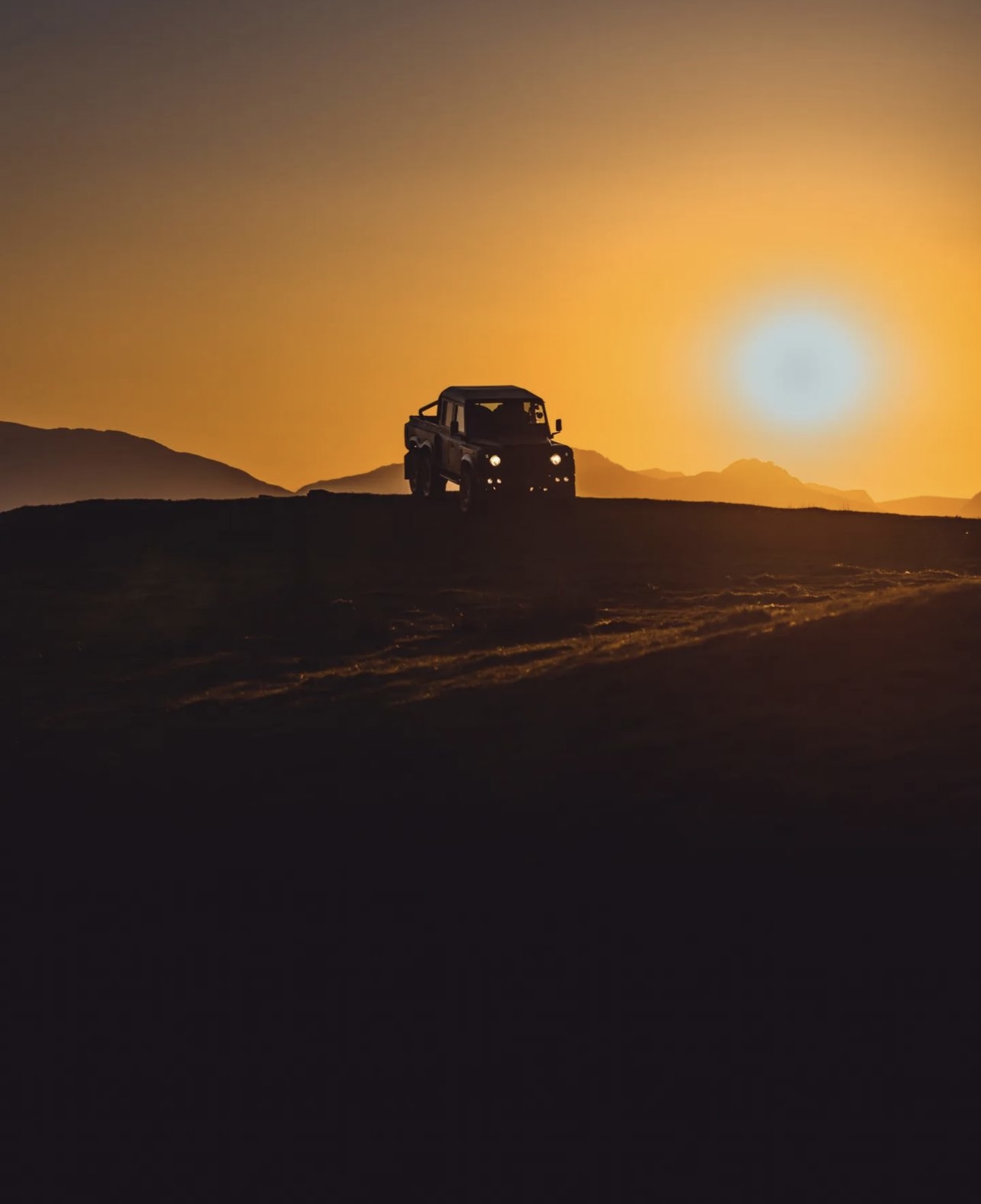 Land Rover Defender One Off 6x6 Defender Khan & Williams Classics ...