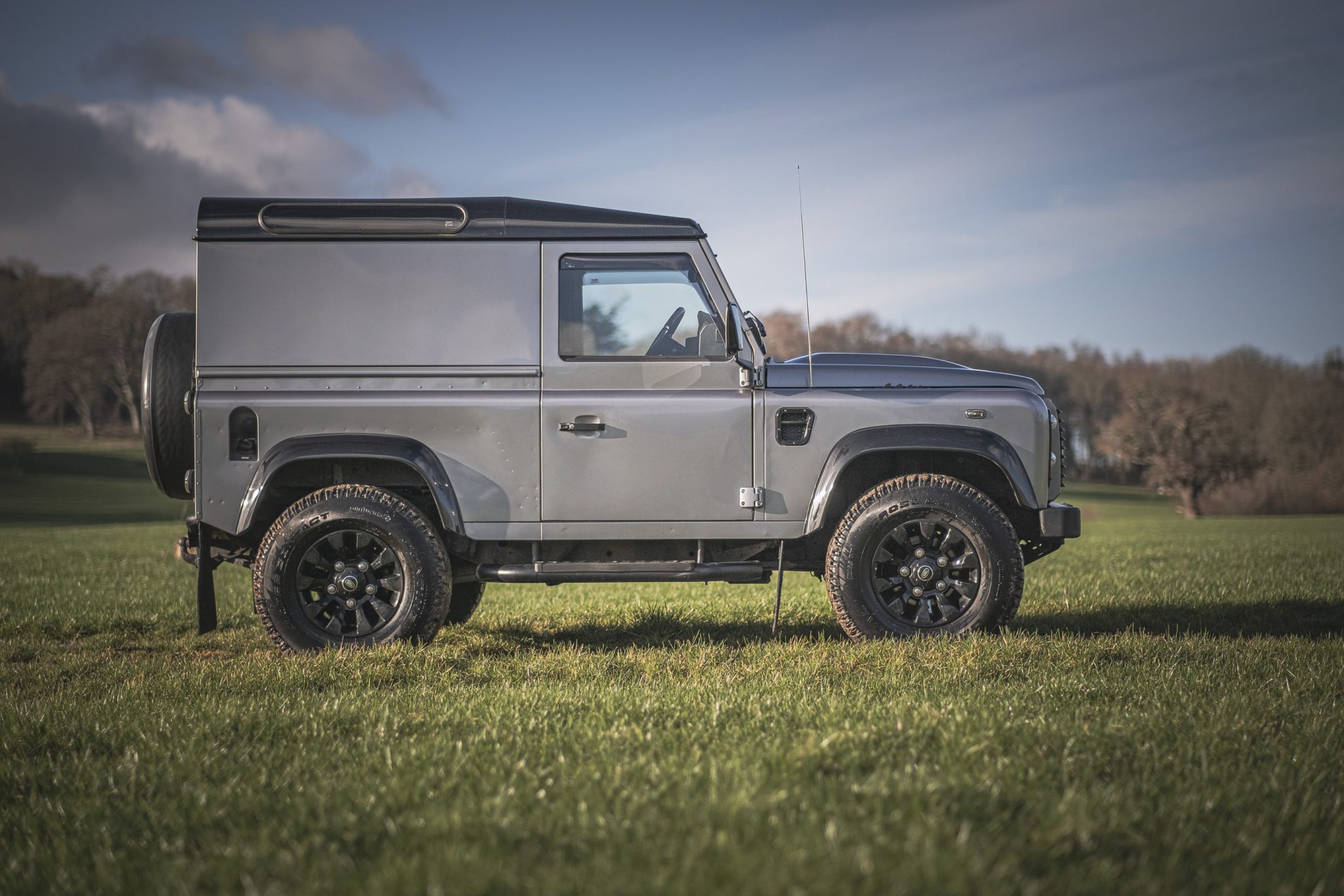 Land Rover Defender 90 2.2 Tdci Hard Top Orkney Grey 2012 (DG12 OME ...