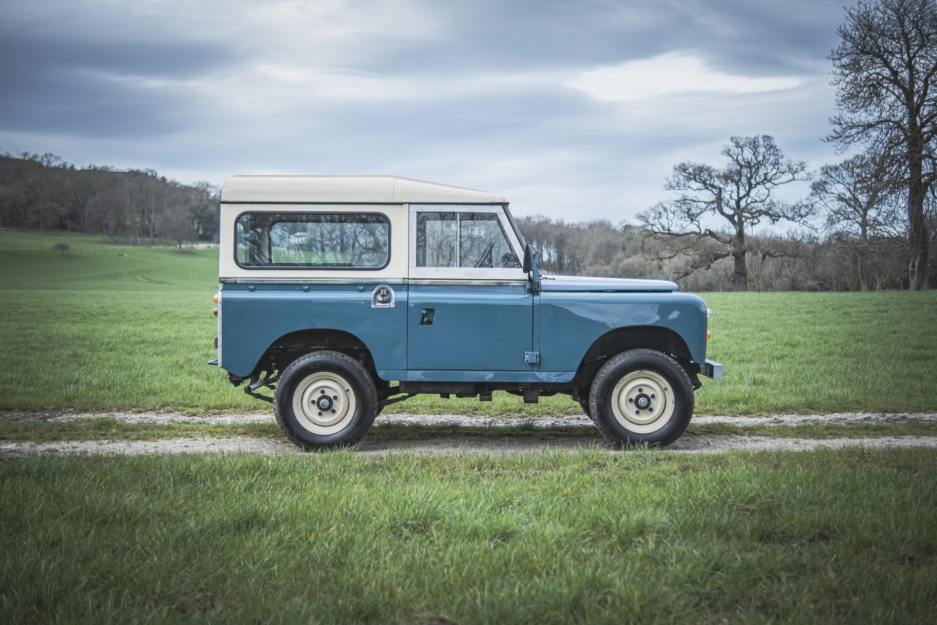 Land Rover Series 3 88" Hard Top Galvanised Chassis (PHE 129X ...