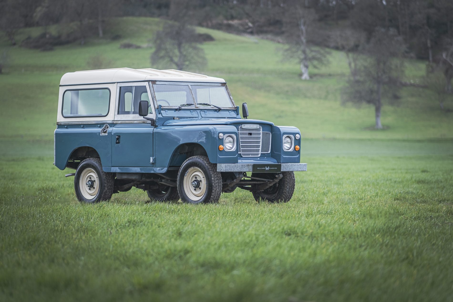 Land Rover Series 3 88" Hard Top Galvanised Chassis (PHE 129X ...