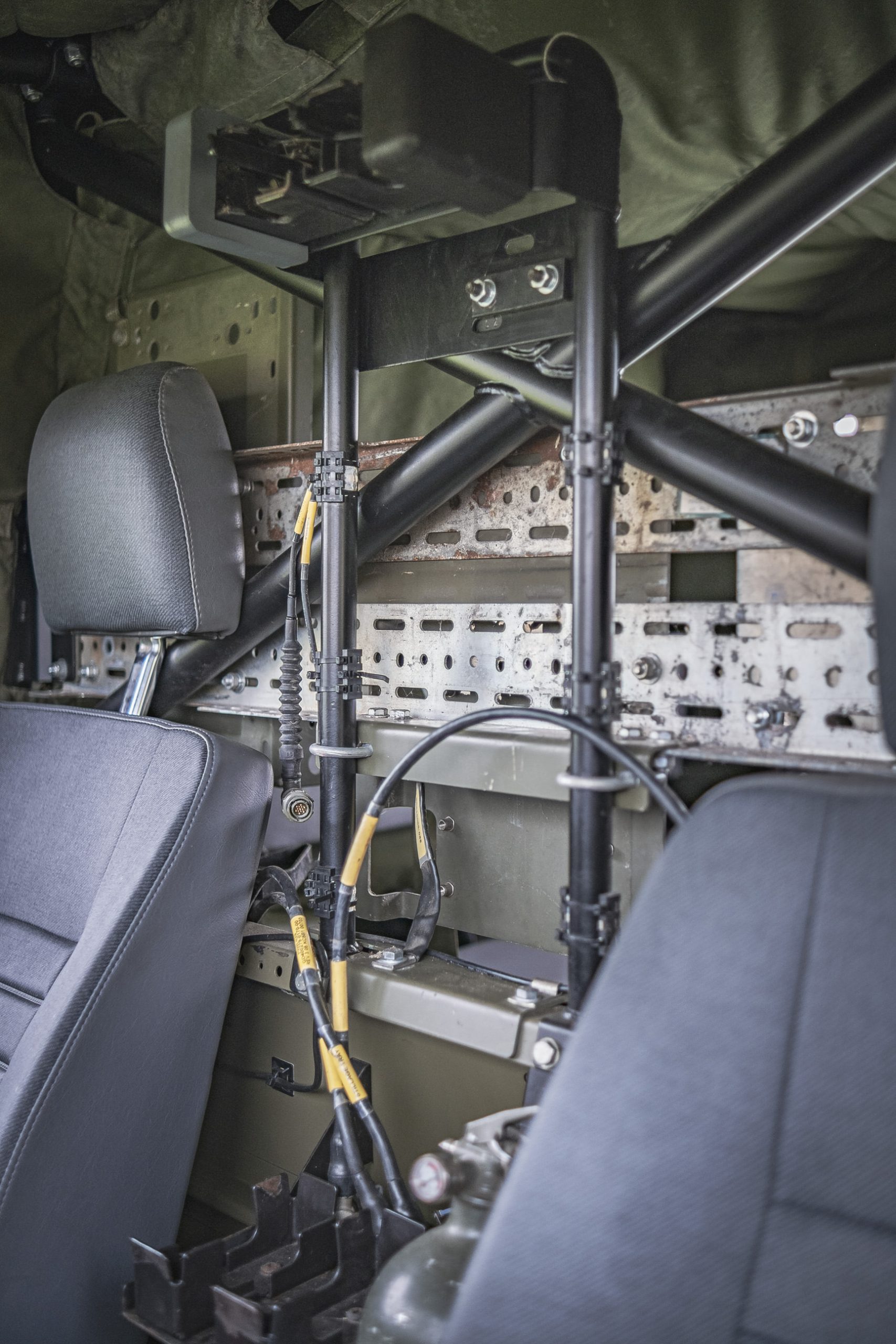 Land Rover Defender 90 300 Tdi XD Wolf Soft Top Winter/Water Variant ...