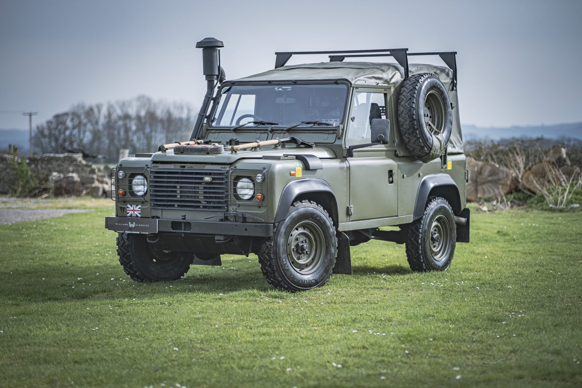 Land Rover Defender 90 300 Tdi XD Wolf Soft Top Winter/Water Variant ...