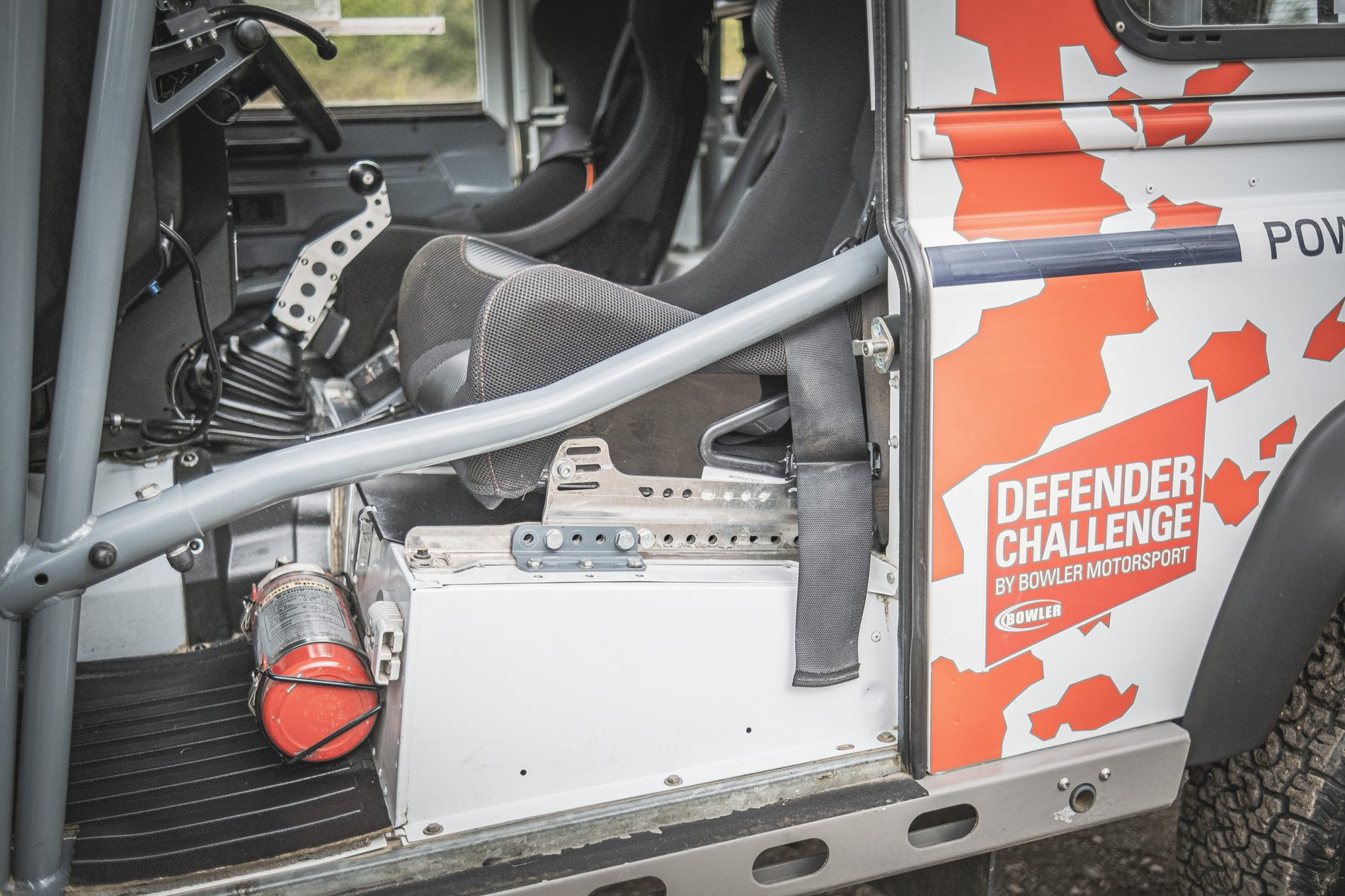 Land Rover Defender 90 Bowler Rally Motorsport Challenge 2014 ...