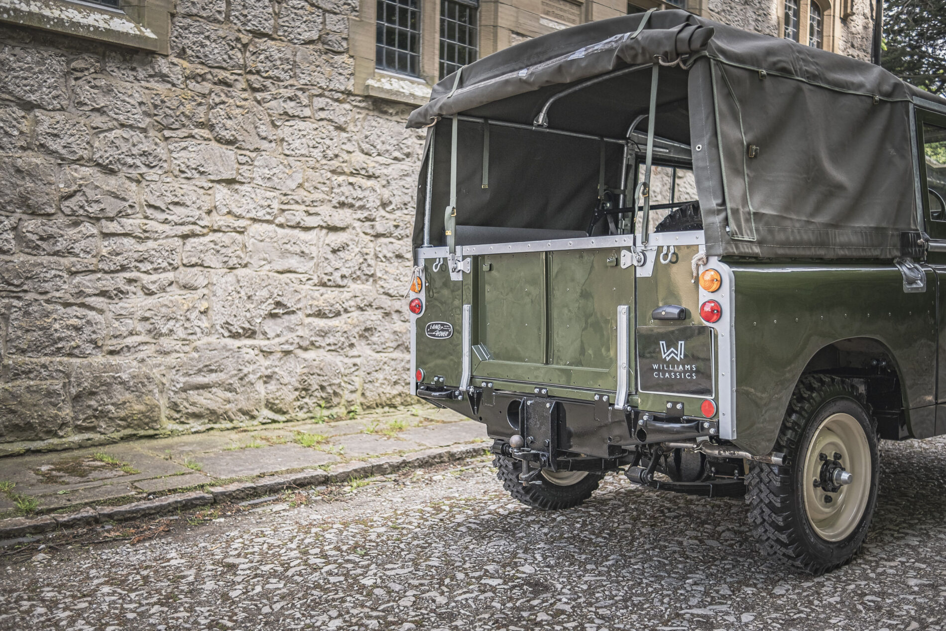 Land Rover Series 2a Servicing & Repairs: Williams Classics