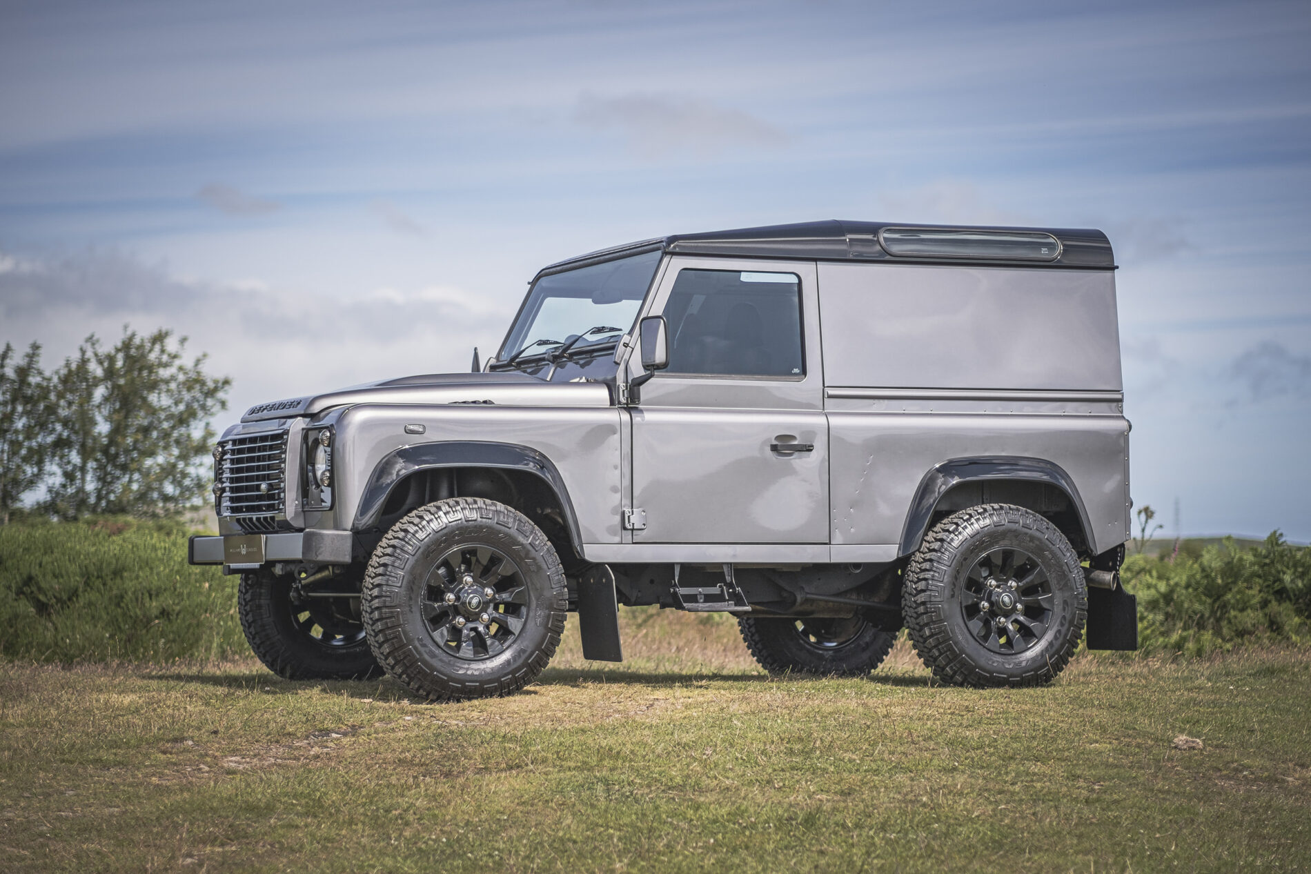 2010 Land Rover Defender 90 2.4 TDCi Hard Top 1 Owner & Only 11,000 ...