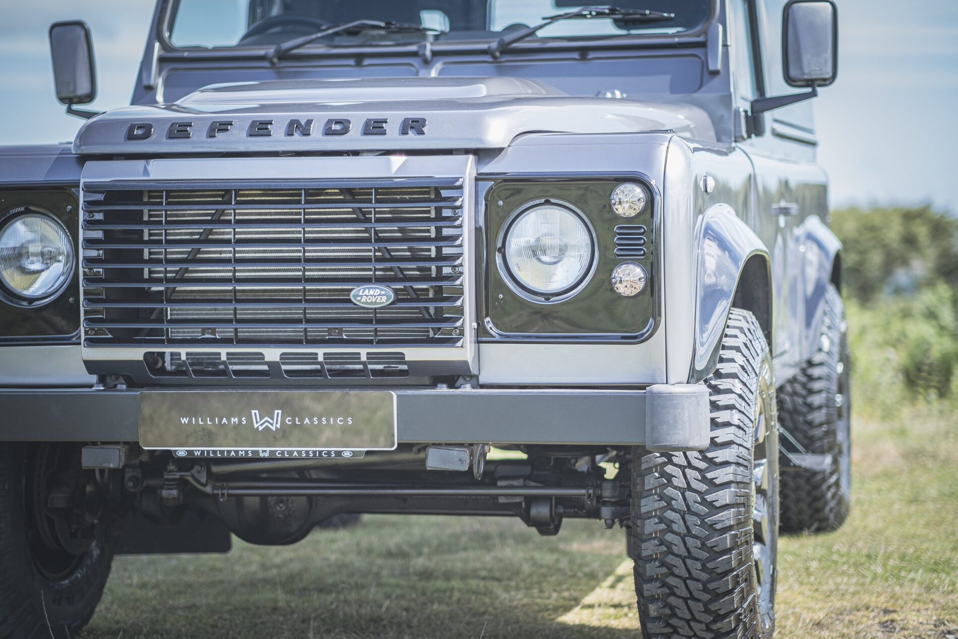 2010 Land Rover Defender 90 2.4 TDCi Hard Top 1 Owner & Only 11,000 ...