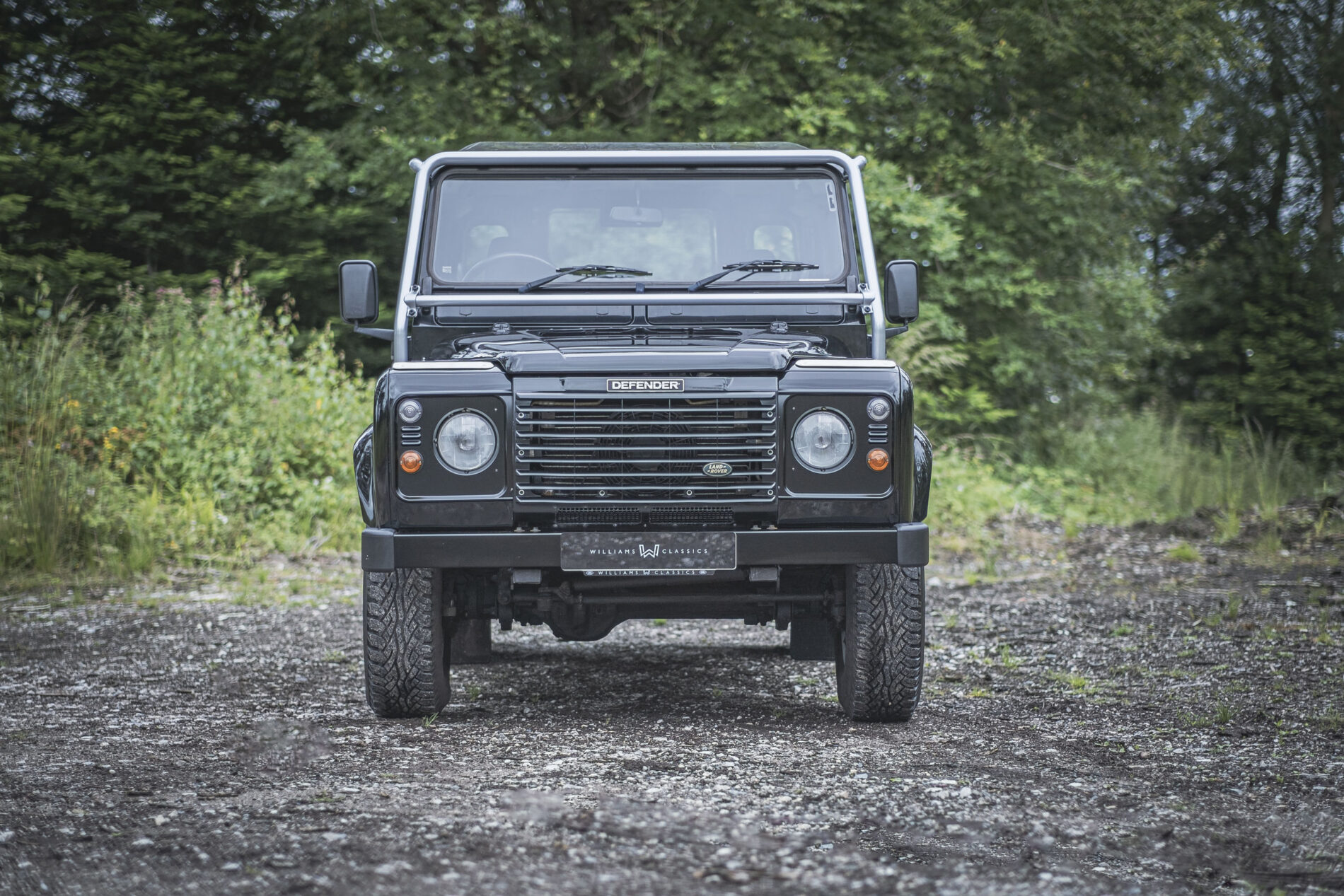 Land Rover Defender 90 XS Station Wagon Td5 BLACK' LIMITED EDITION 1 OF ...
