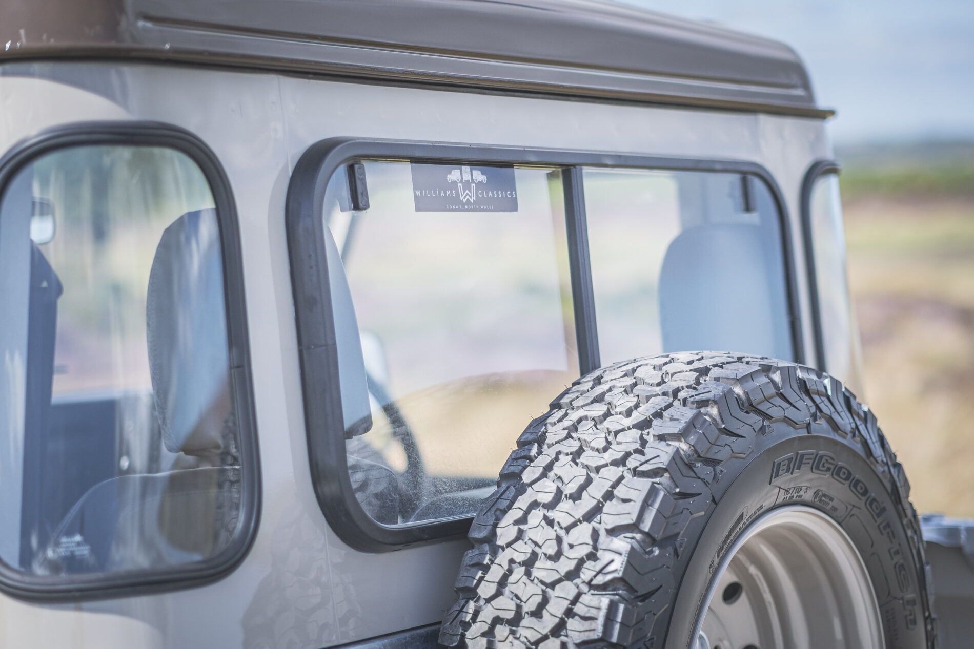 Land Rover Defender 90 200 Tdi Nut & Bolt Restoration Galvanised ...