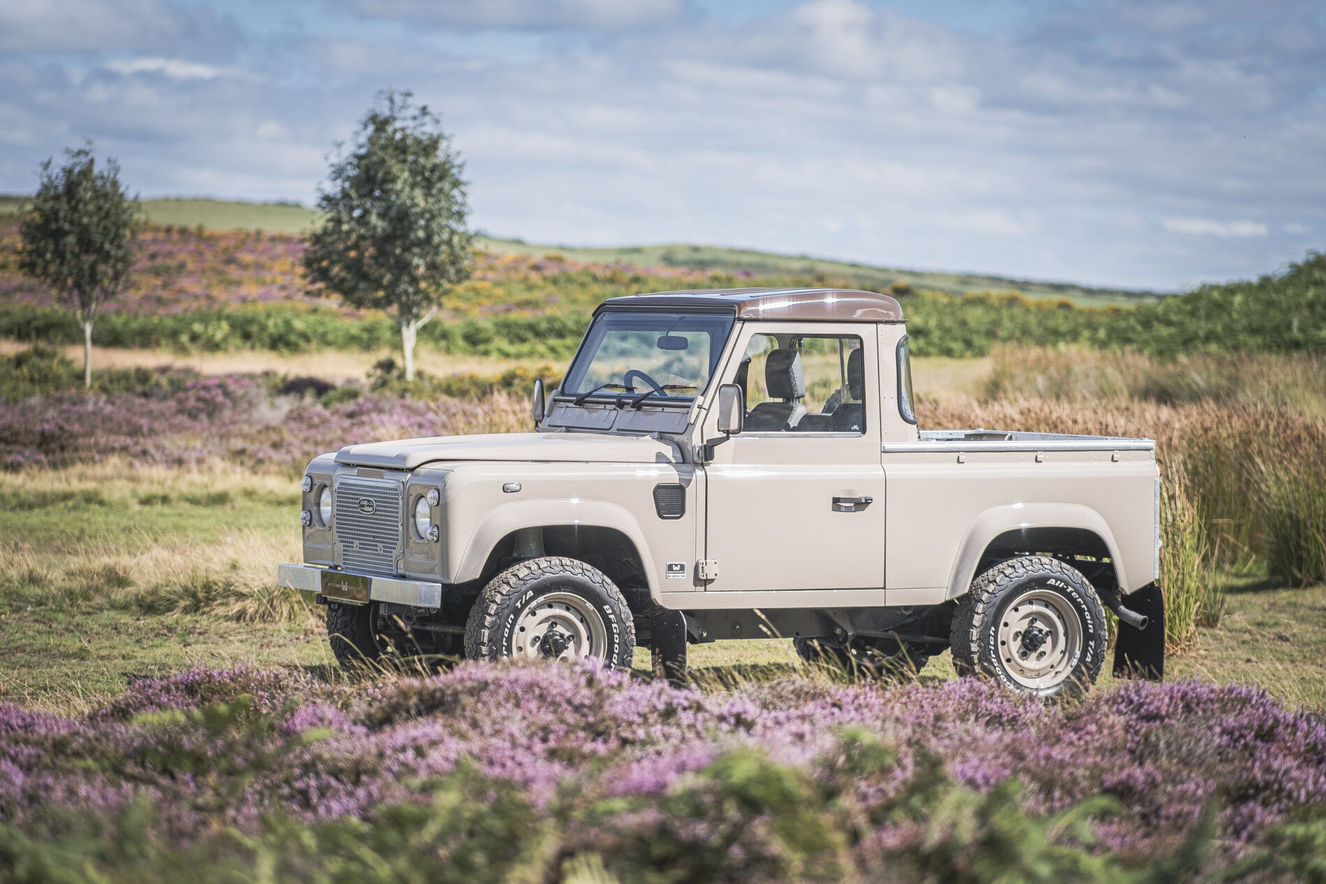 Land Rover Defender 90 200 Tdi Nut & Bolt Restoration Galvanised ...