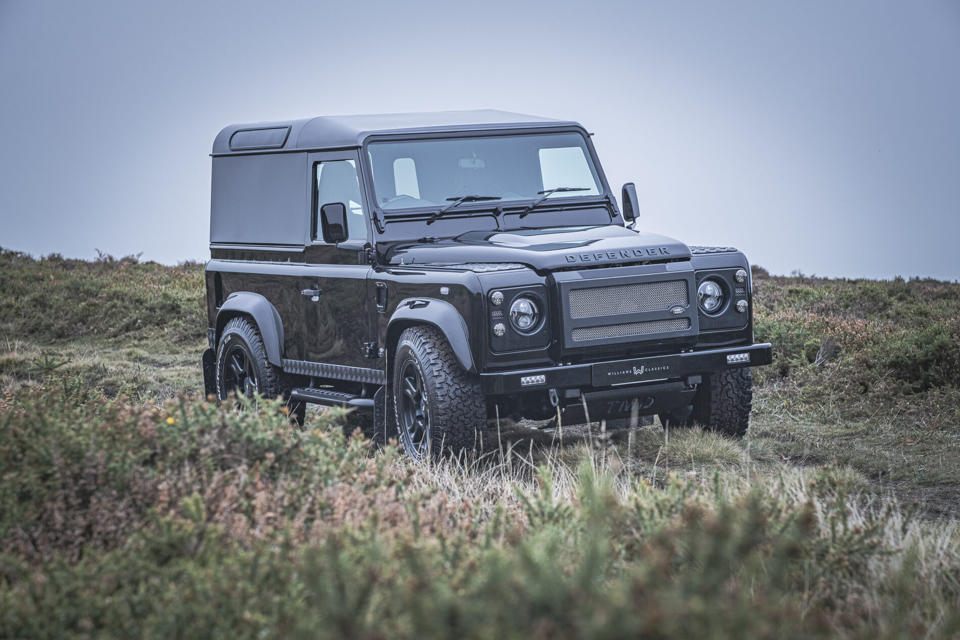 2015 Land Rover Defender 90 2.2 TDCi XS Hard Top 2 Previous Owners ...