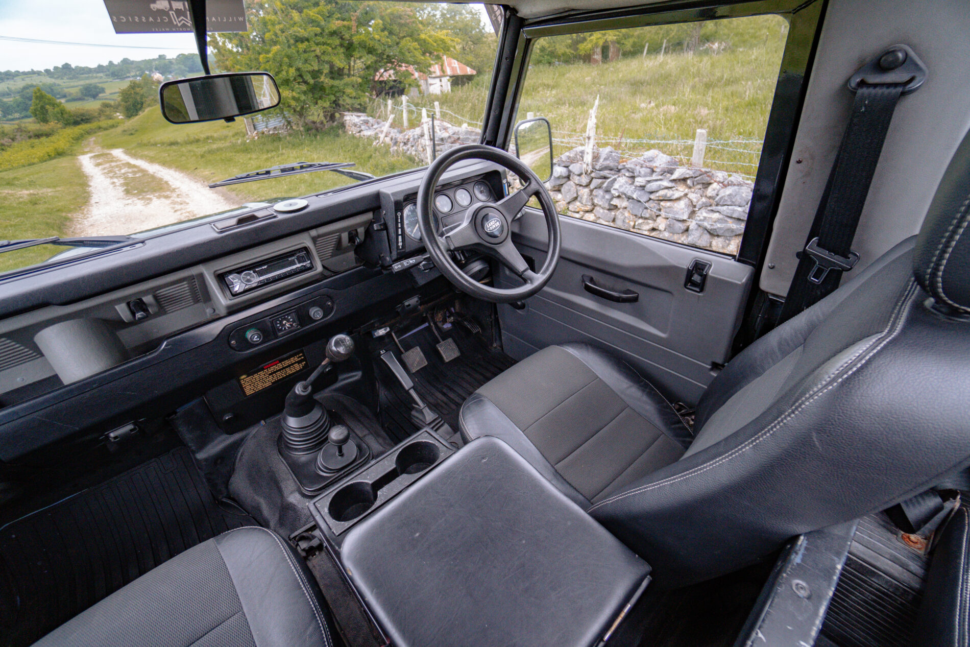 Land Rover Defender 90 300 Tdi Station Wagon Autobiography Tribute USA ...