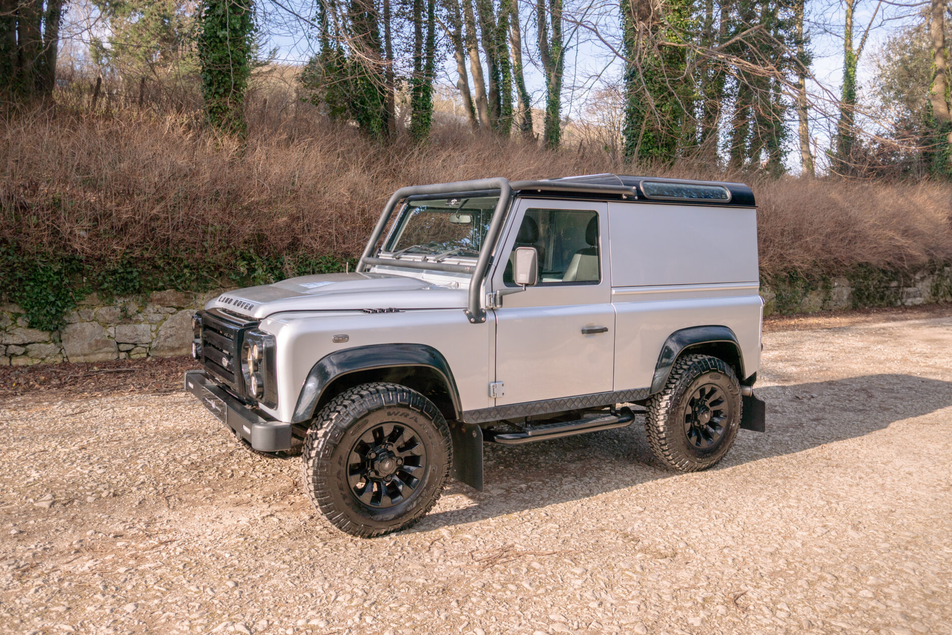 Land Rover Defender 90 Hard Top X Tech Edition Only 60,000 Miles ...
