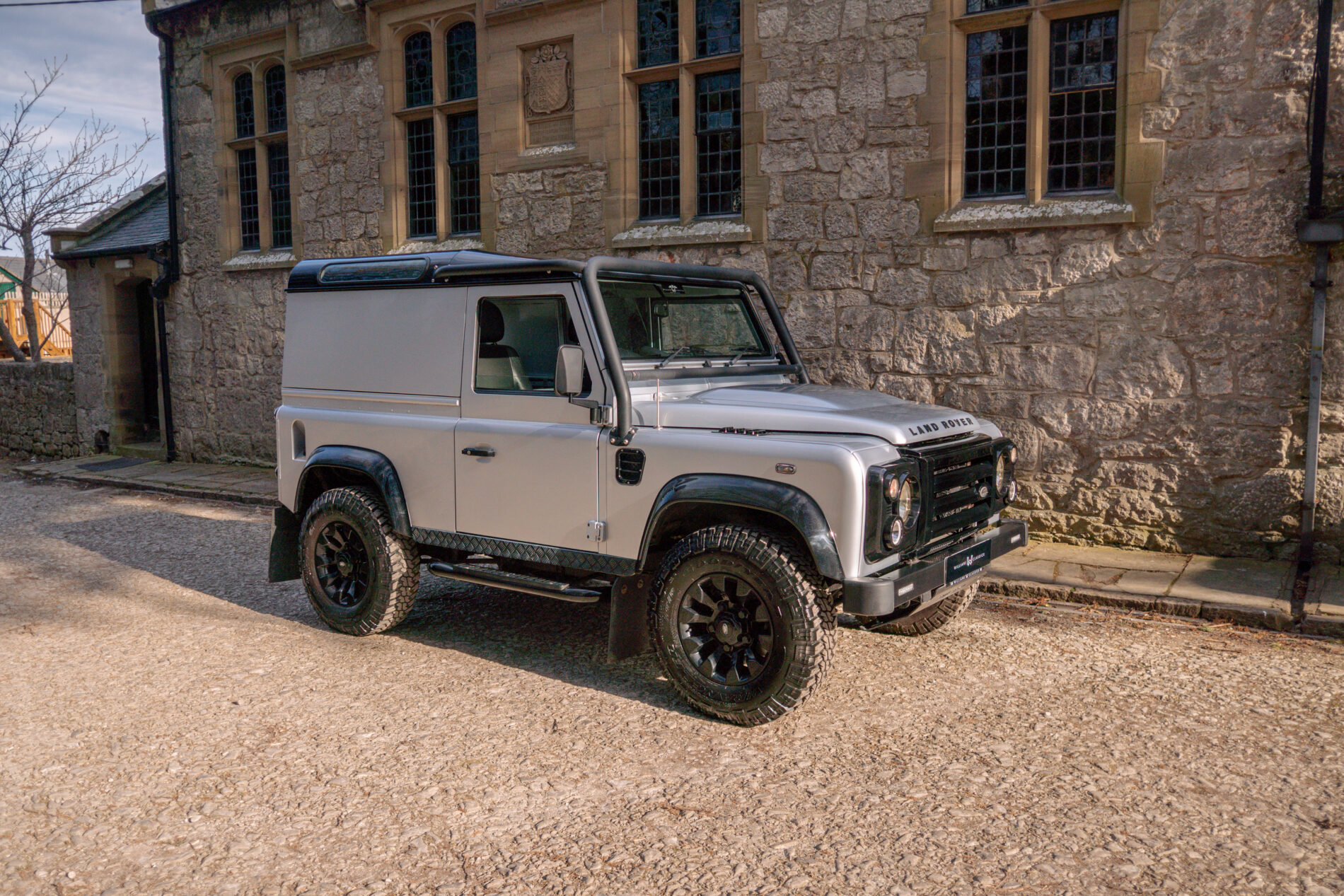 Land Rover Defender 90 Hard Top X Tech Edition Only 60,000 Miles ...