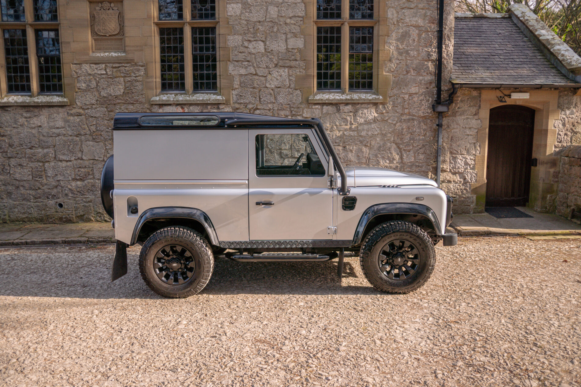 Land Rover Defender 90 Hard Top X Tech Edition Only 60,000 Miles ...