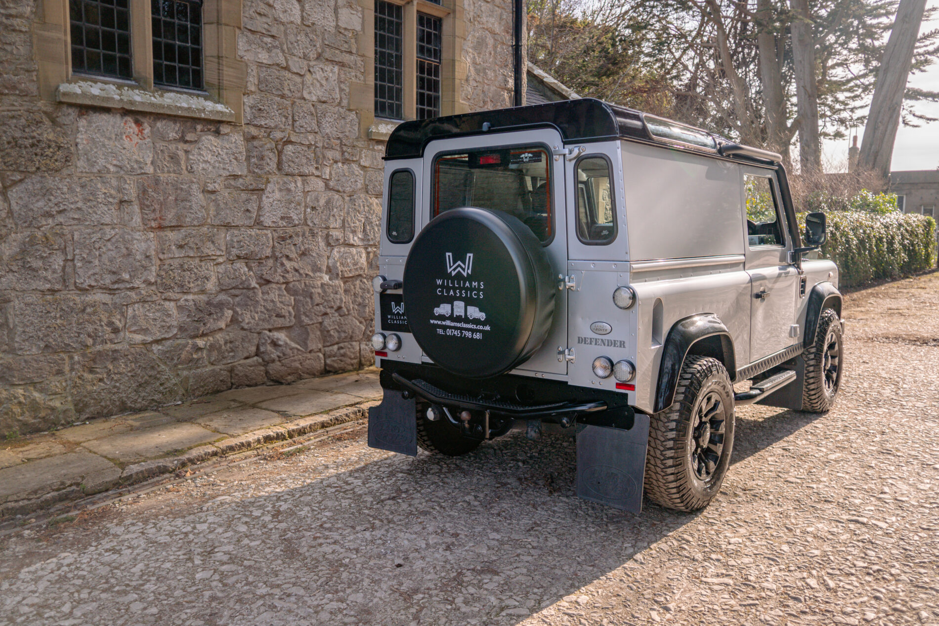 Land Rover Defender 90 Hard Top X Tech Edition Only 60,000 Miles ...