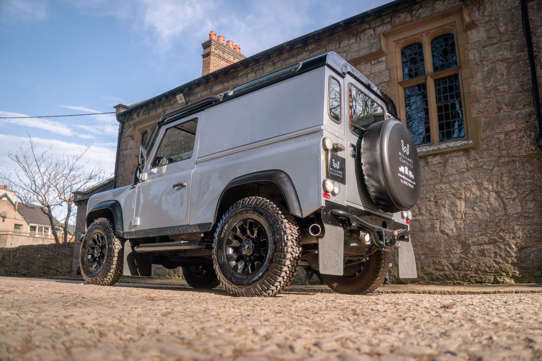 Land Rover Defender 90 Hard Top X Tech Edition Only 60,000 Miles ...