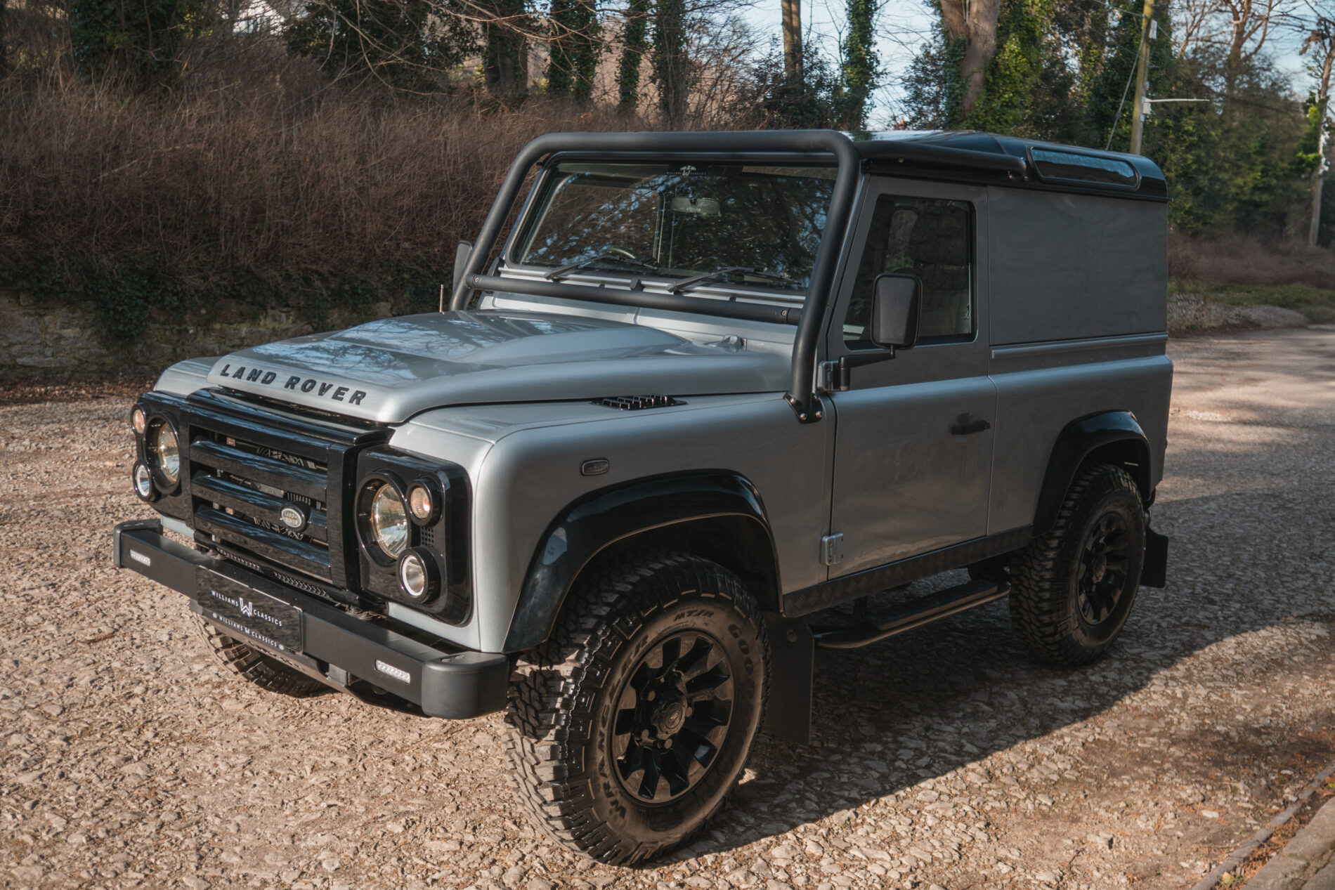 Land Rover Defender 90 Hard Top X Tech Edition Only 60,000 Miles ...