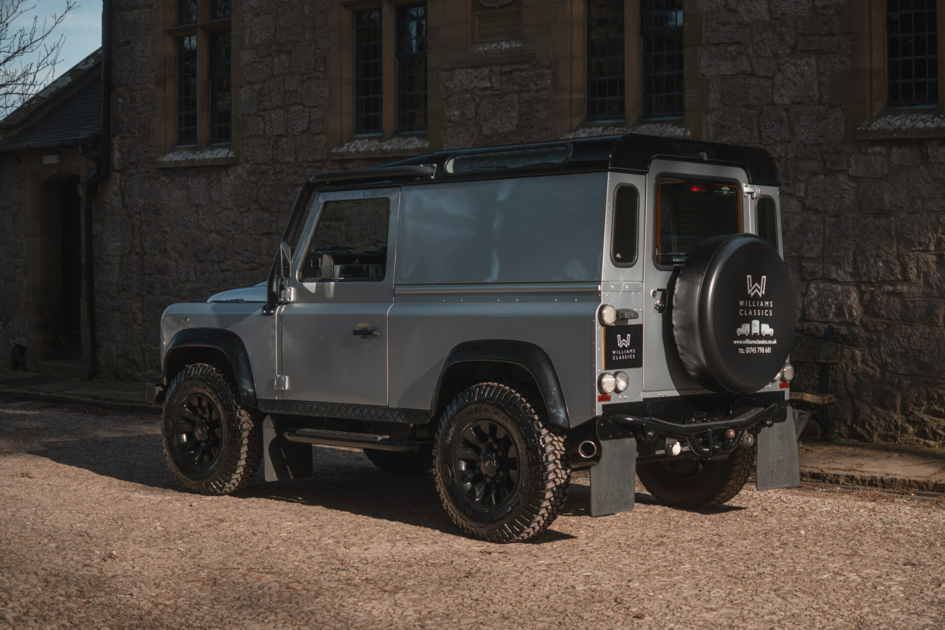 Land Rover Defender 90 Hard Top X Tech Edition Only 60,000 Miles ...