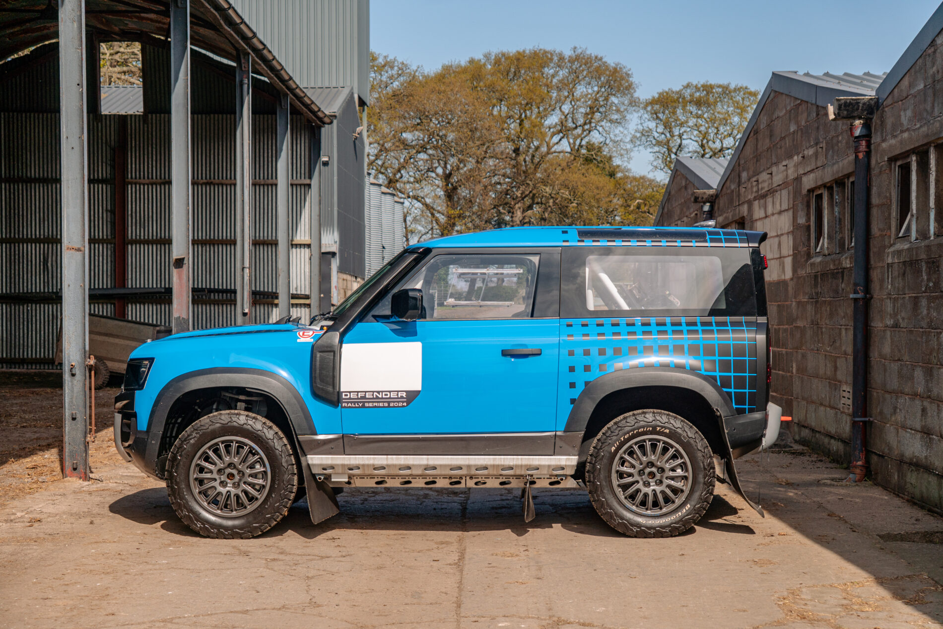 2022 Land Rover Defender 90 Rally Series Bowler Build Number 011 ...